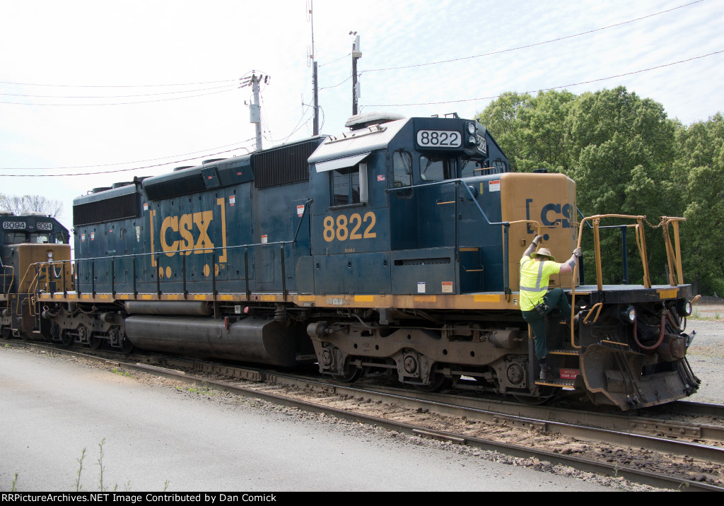 CSX 8822